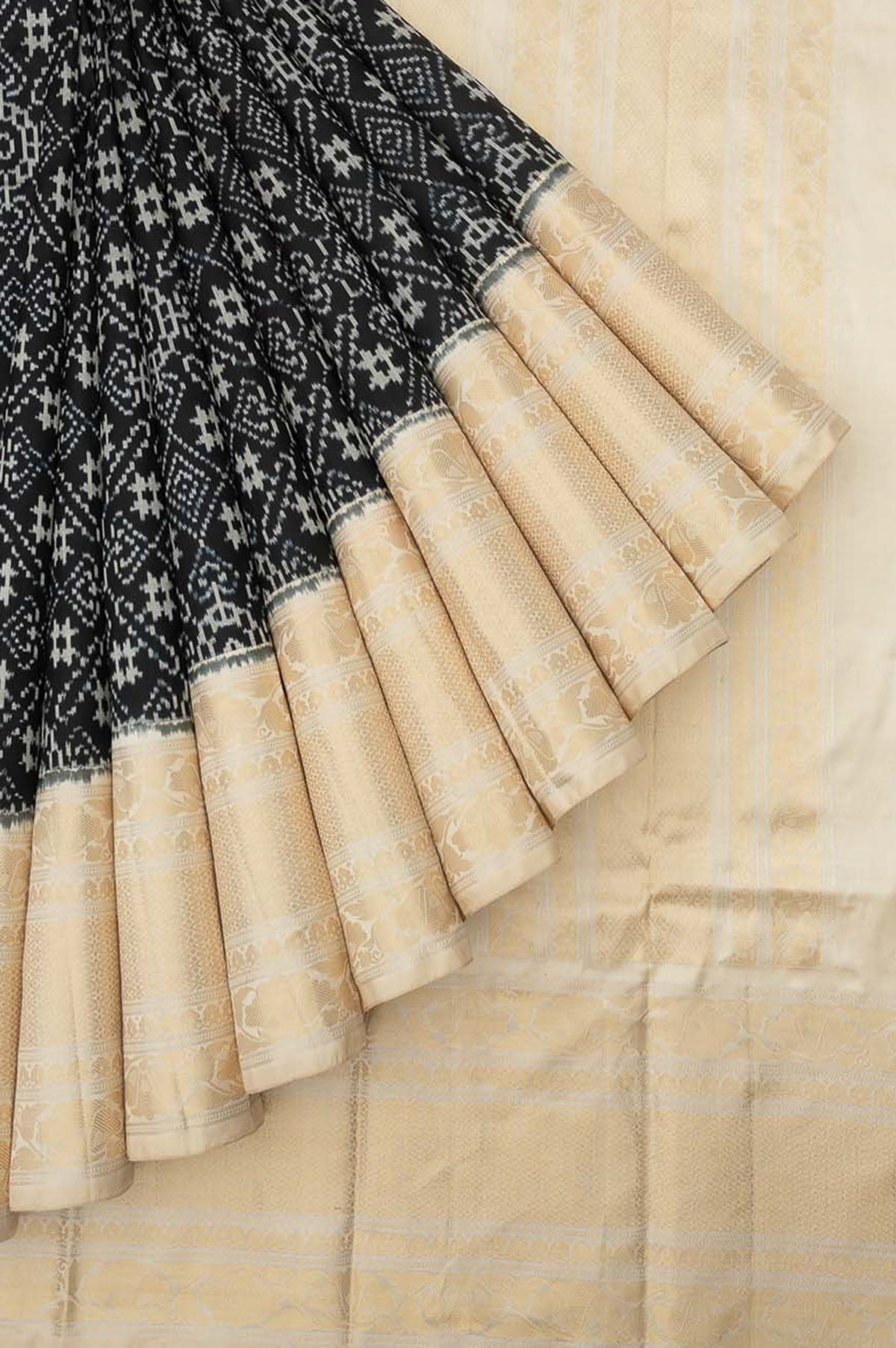 Buy Online Ikat Silk Sarees, Pattu Silk Sarees