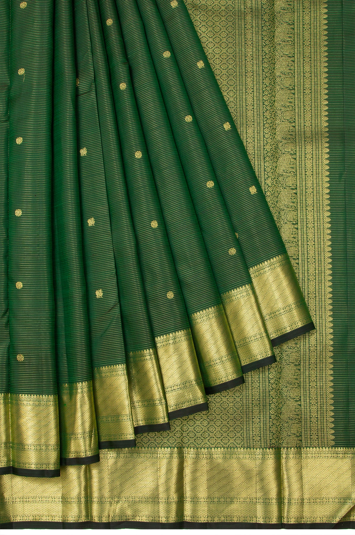 Green Vaira Oosi Kanchipuram Silk Saree with Kaddi Border