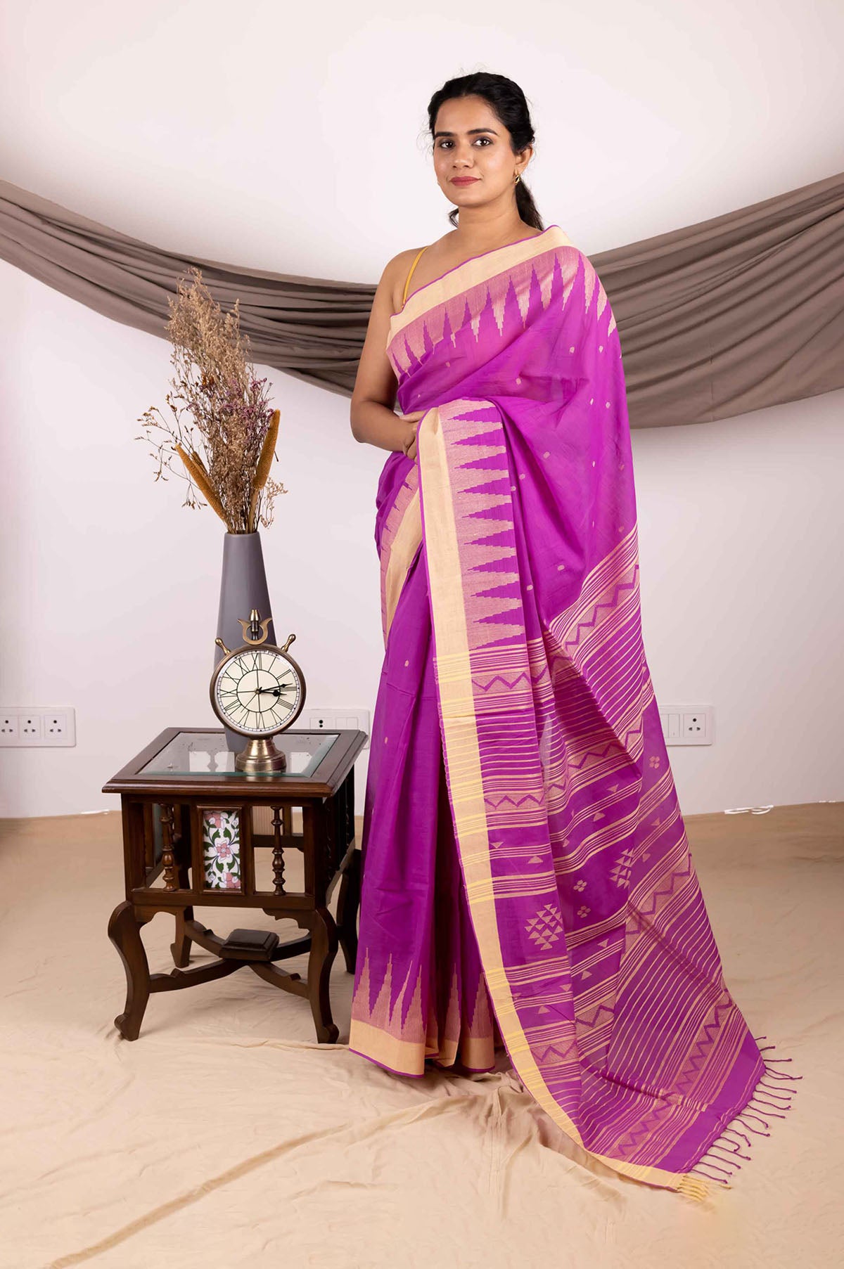 Pink Jamdani Bengal Saree